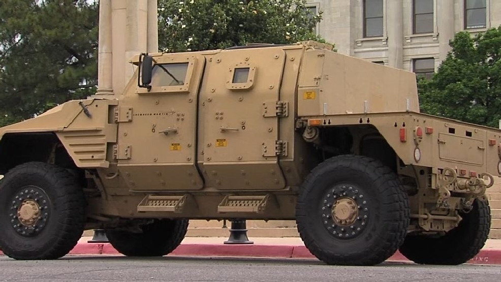 Oshkosh Wins $30 Billion JLTV Award Over Lockheed Martin, AM General | KATV