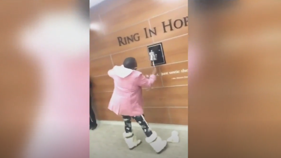 Woman rings bell to signal that she's won battle against cancer | WBFF