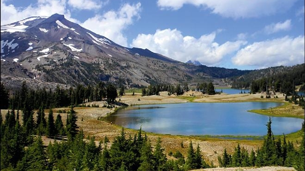Oregon hike offers stunning views of Cascades | KOMO